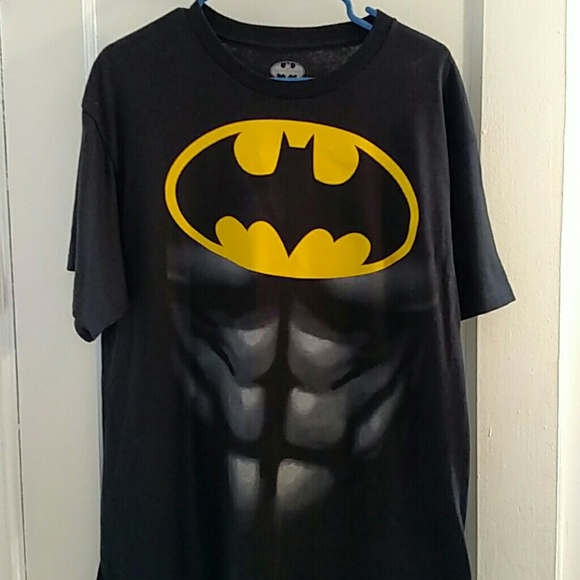Batman | Shirts | Batman Tshirt | Poshmark